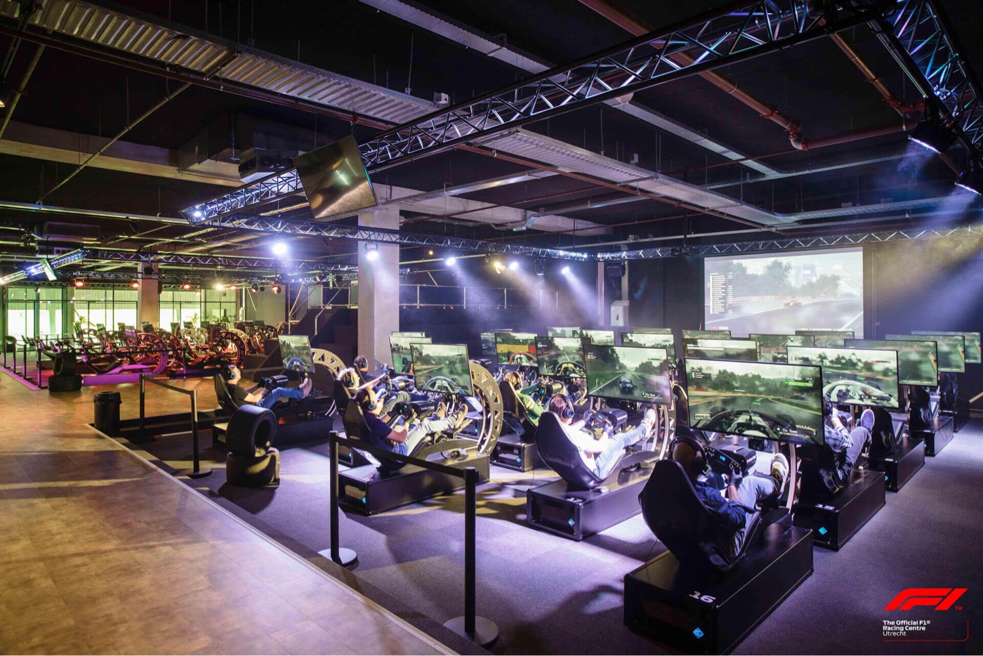 Official F1® Racing Centre - InformationGrid.com